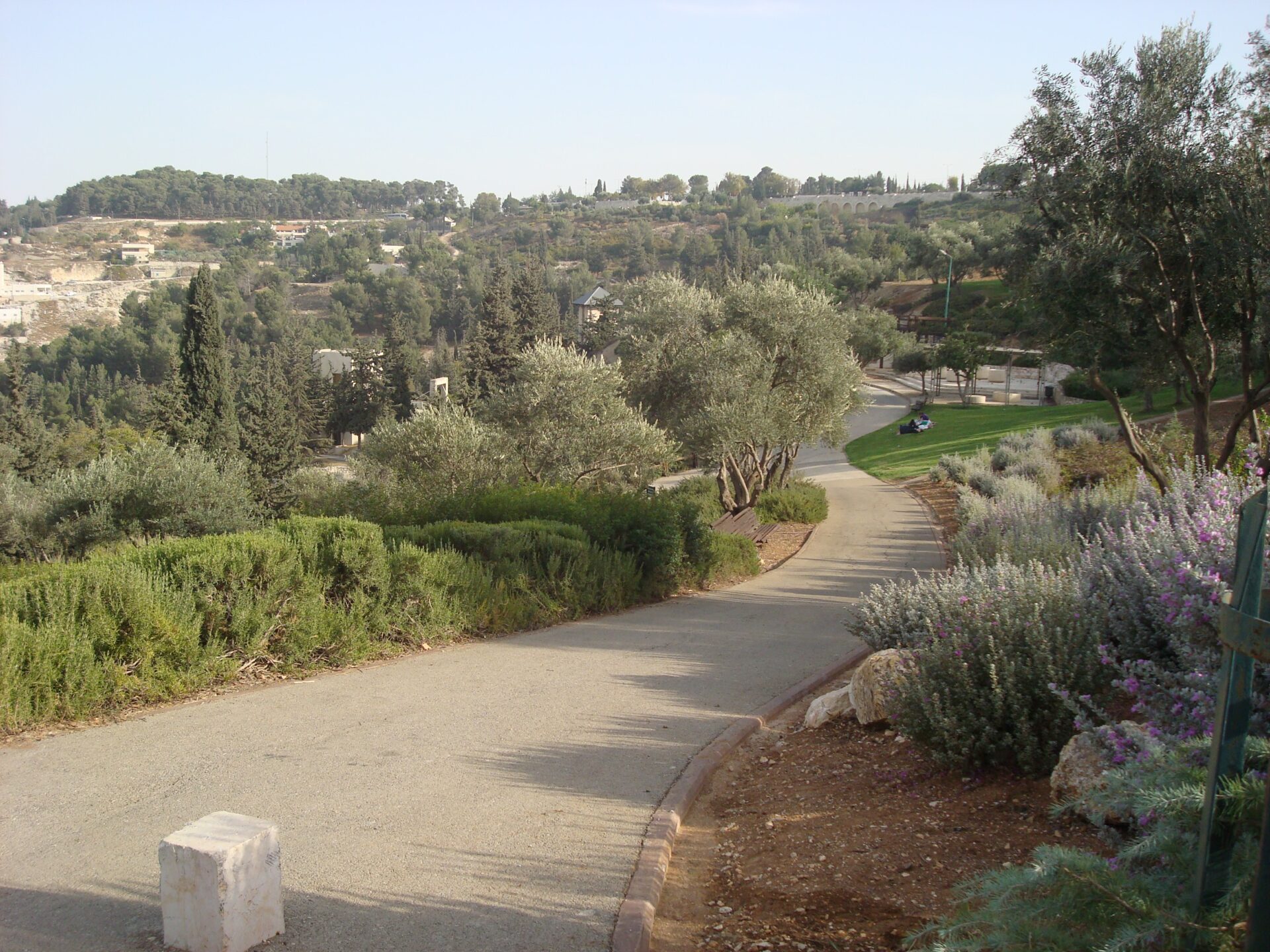 The Tayelet (Haas Promenade): Armon Hanitziv, Jerusalem - Been There ...