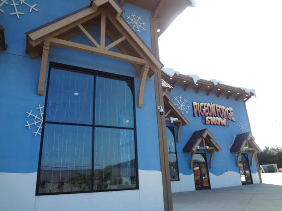 Pigeon Forge Snow: Pigeon Forge, TN - Been There Done That Trips